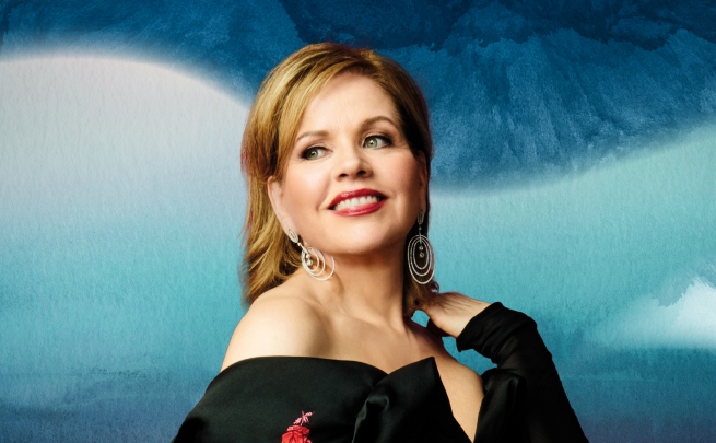 Himno Nacional De Renee Fleming