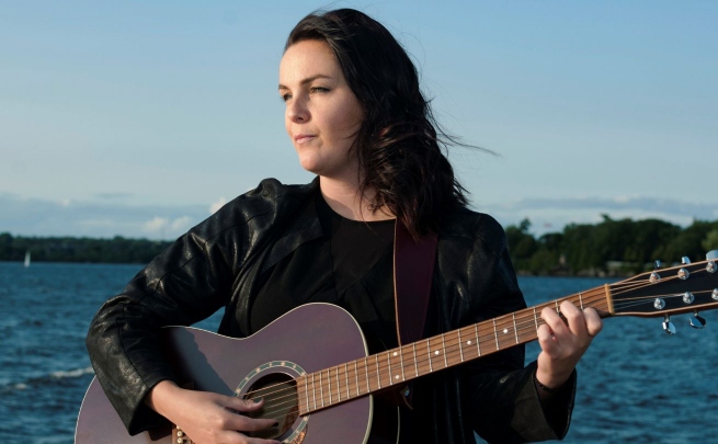 Sarah Howard | Jukebox Lunch Concerts | Thu, May 9, 2024, 12:10 pm ...