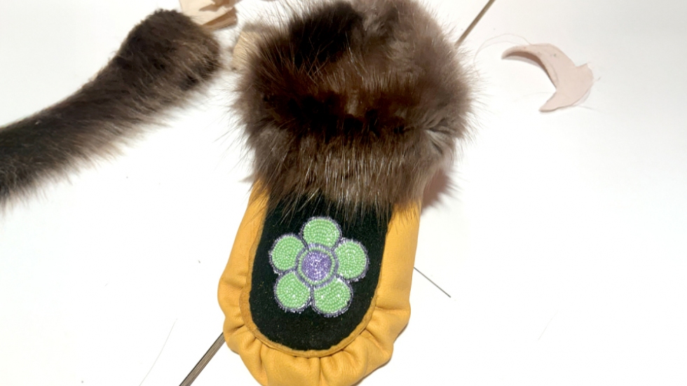 Beaded Vamp and Moccasin Workshop | with Colleen Nolan | Sep 18 - Oct 2 ...